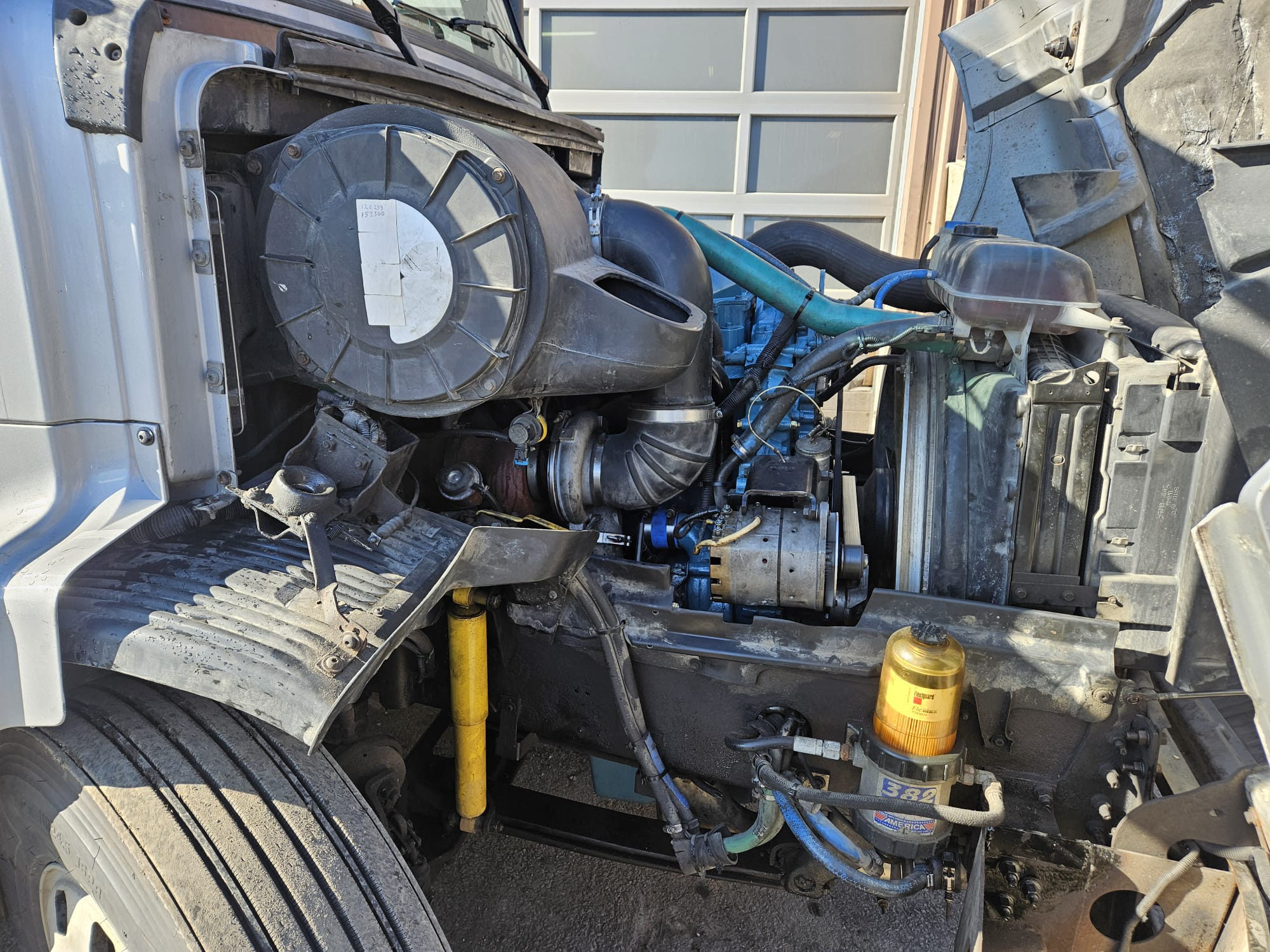 DMO Truck & Trailer Repair Shop | Professional Truck Repair Services